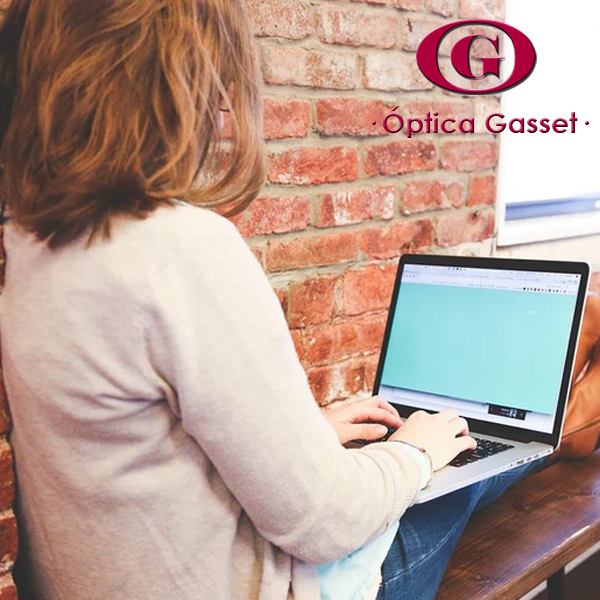 Ergonomía visual en el trabajo - Salud ocular laboral